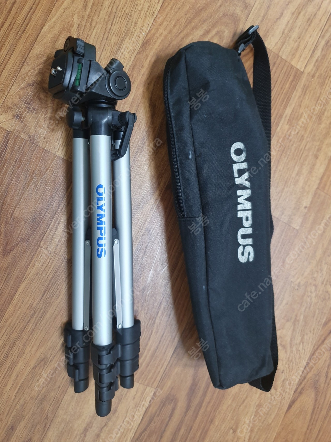 올림푸스 삼각대 삼각대조명플래시 중고나라